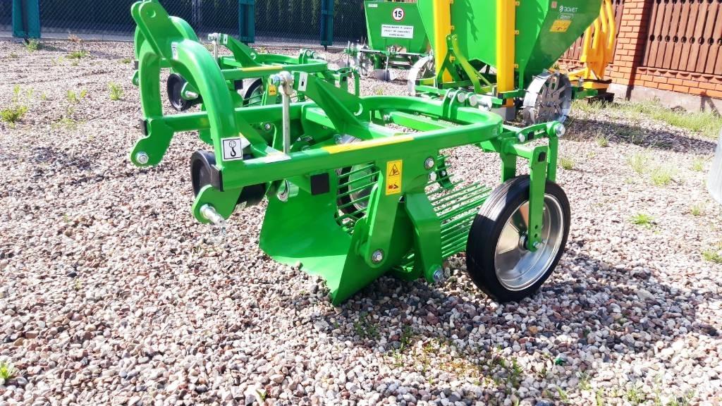 Bomet Vibrating potatoe digger (rear discharge) MINI, 2022, 15-587 ...